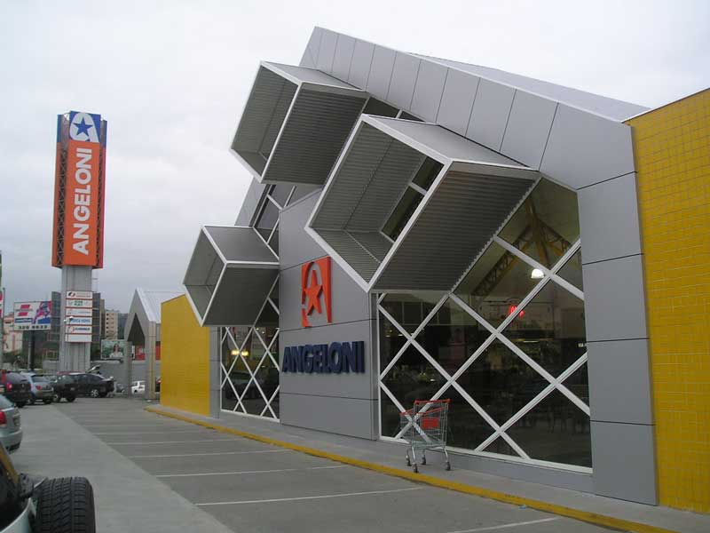 Supermercado Angeloni - Sobre a Rede de Santa Catarina
